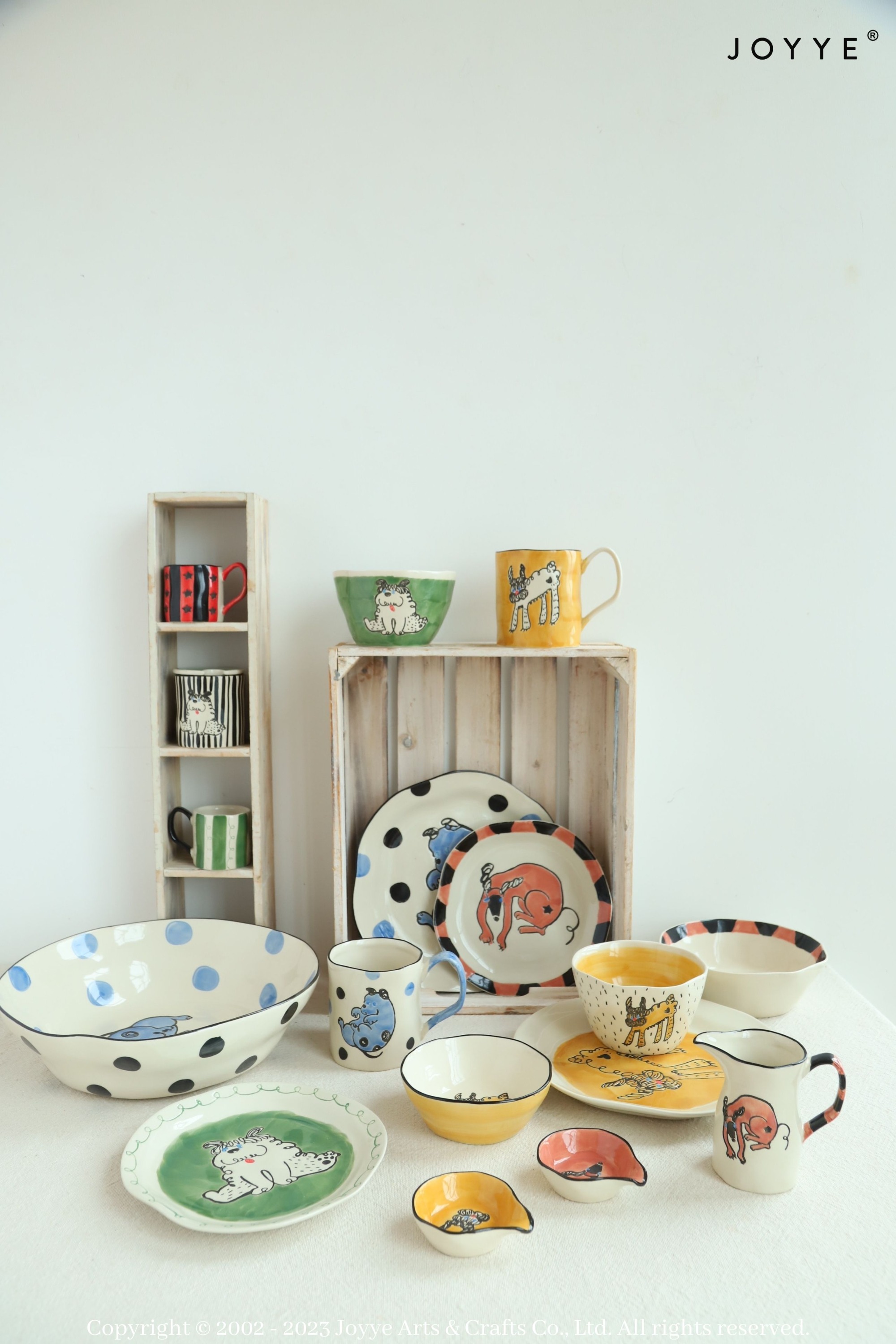 Whimsical Summer Dining: Embrace the Charm of Animal-Inspired Dinnerware